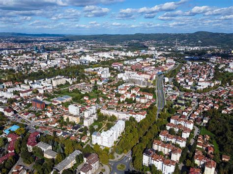 Slobodna Dalmacija Sramotna fotografija iz susjedstva osvanuo natpis na godišnjicu rata