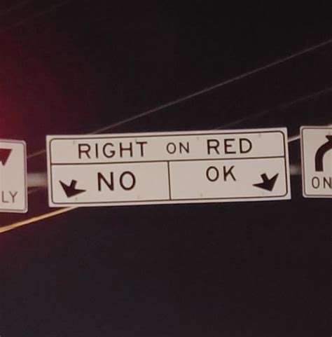 The Mismatched Font On This Street Sign Rmildlyinfuriating