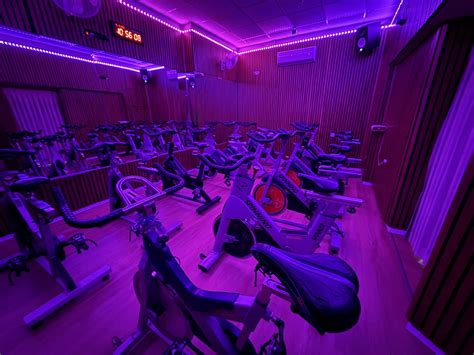 ‎החברים של צומפי הליצנית‎ החברים של צומפי הליצנית