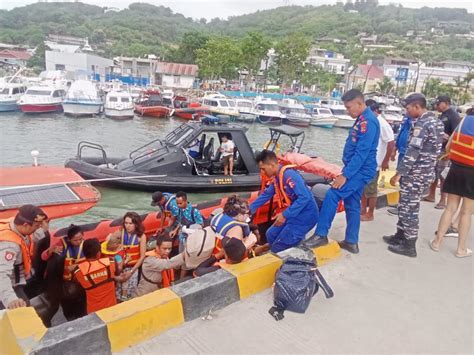 Kapal Wisata Alami Gangguan Mesin Di Pulau Kukusan Tim Sar Evakuasi 8
