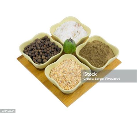 중앙 아시아 요리에서 음식에 대 한 향신료의 집합은 사용할 수 건강관리와 의술에 대한 스톡 사진 및 기타 이미지 건강관리와