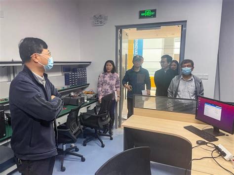 交大密西根学院开展实验室调研工作综合新闻上海交通大学新闻学术网