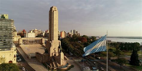 Suma Críticas El No Avance De Obras En El Monumento Es El Símbolo Del