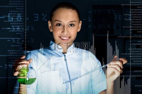 身穿白色制服的实验室年轻科学家高清摄影大图 千库网