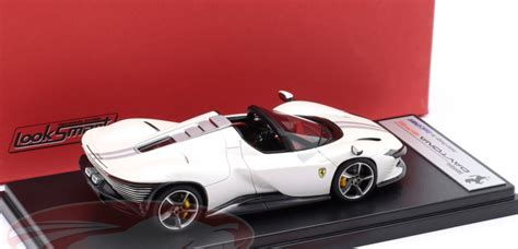 143 Looksmart 2021 Ferrari Daytona Sp3 Open Top Pearl White Car