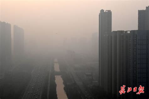 武汉清晨大雾弥漫变身天空之城丨图集 武汉 新闻中心 长江网 cjn cn