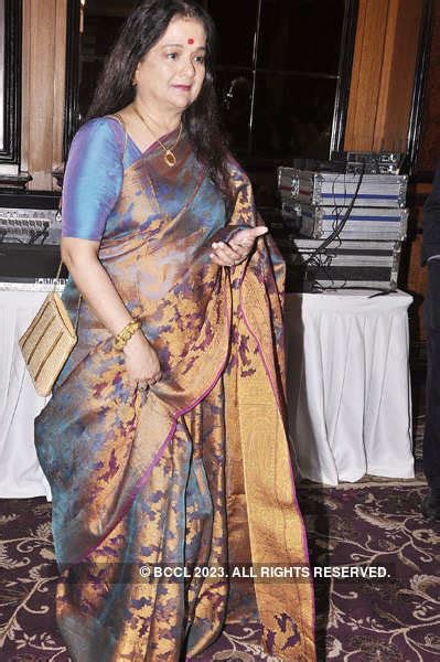 Raj Thackeray During Niece Nehas Wedding Reception At Taj Lands End