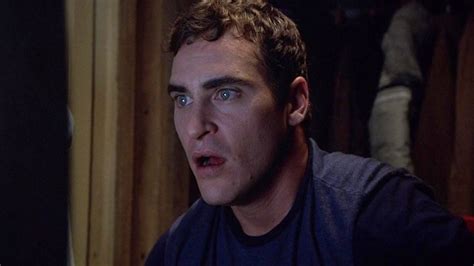 De Ce Joaquin Phoenix A înlocuit O Stea Marvel în M Night Semnele Lui