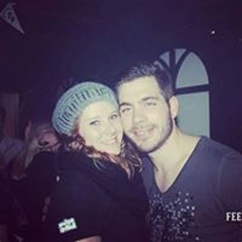 Stream Zoë Groot Music Listen To Songs Albums Playlists For Free On