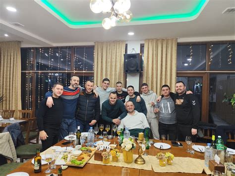 Тимот на ДЕЛ ПОСТО ви посакува СРЕЌНИ Del Posto Prilep