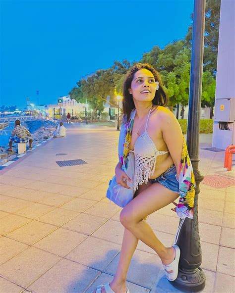 Vaneesha Francisco R Beautifulindianwomen2