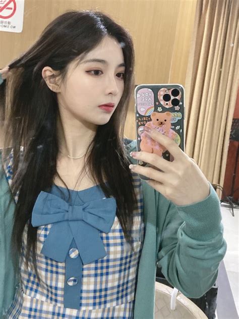 Snh48许杨玉琢大巴snh48许杨玉琢 伤感说说吧