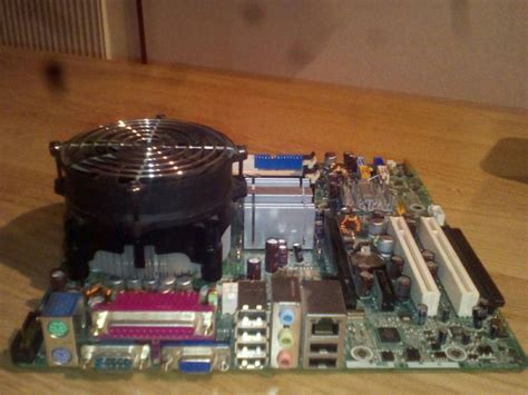 Matična Ploča Hp C 2005 Hpdc Intel Pentium 4 3 00 Ghz Hladnjak