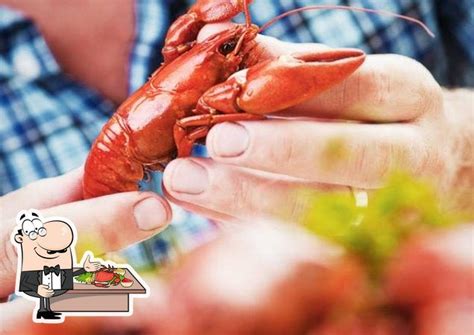 Sams Boiling Point Crawfish In Alvin Restaurant Menu And Reviews