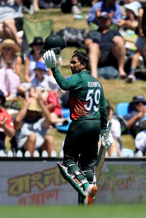 Soumya Sarkar Walks Back After Smashing 169