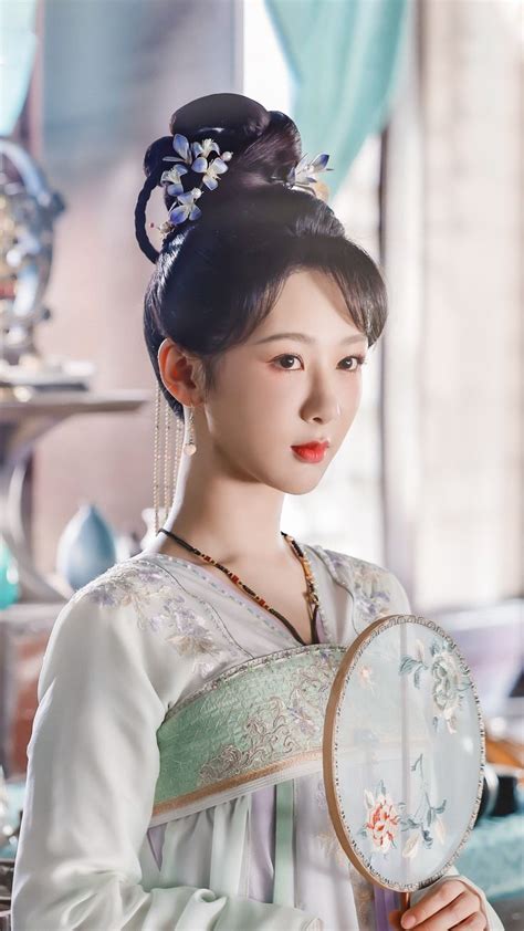 Rose And Rosie Chinese Movies Chinese Clothing Chinese Dresses