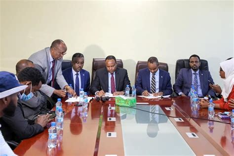 Wararka Maanta Khamiis Sept 9 2021 Wasiirka Cusub Ee Amniga Gudaha