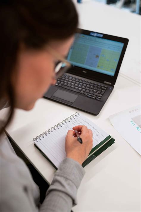 Bridge The Data Value Gap With Data Literacy Pragmatic Institute