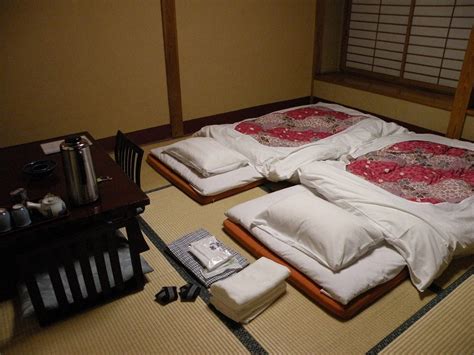 Why Do Japanese People Sleep On Futons By Rincon De Japon Royumi