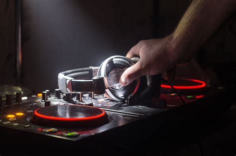 Music Man Australia Shop For Musical Instruments Dj Equipment And More