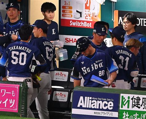 西武、自力v消滅1点リードの8回に痛恨の逆転2ラン被弾 今季福岡で5戦全敗：「おっ！」でつながる地元密着のスポーツ応援メディア 西スポweb