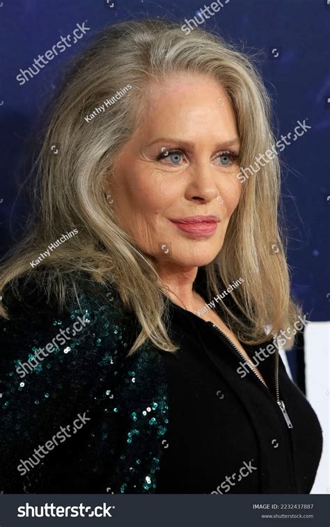 Beverly D Angelo 161 รายการ ภาพ ภาพสต็อกและเวกเตอร์ Shutterstock