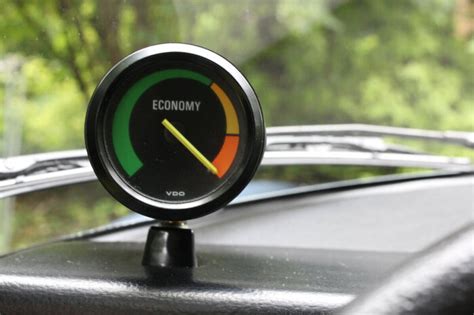 Для чего в советские автомобили ставился прибор «эконометр» - Мировые ...