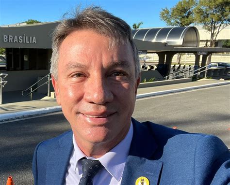 Antonio Denarium é reeleito governador de Roraima
