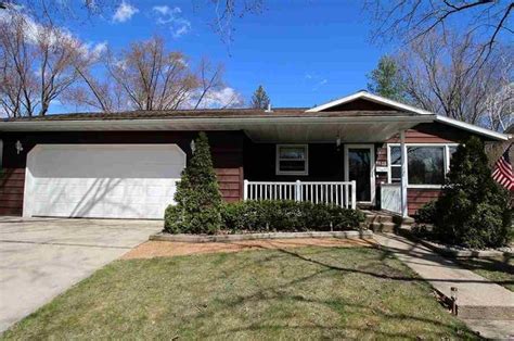 4633 Elgar Ln Madison Wi 53704 Mls 1853251 Redfin