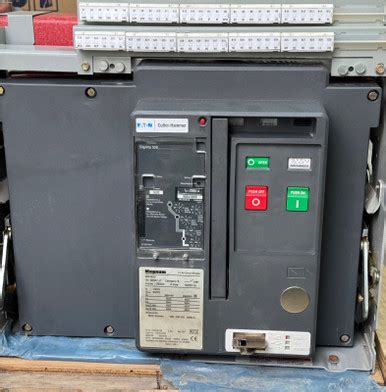 Eaton Mwi6254lea Magnum Lv Air Circuit Breaker Mwi625 2500a 4 Poles