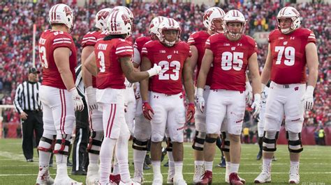 The Best College Football Teams 2023 University Magazine