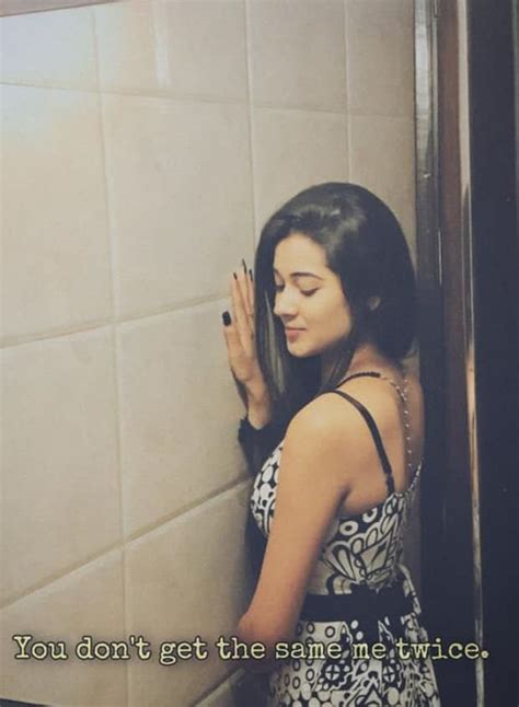 Best Genuine Model Anamika Roy Indian Escort In Thane