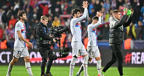 C1 Barcelone Quitte La Compétition Avec Un Succès Ardu à Plzen