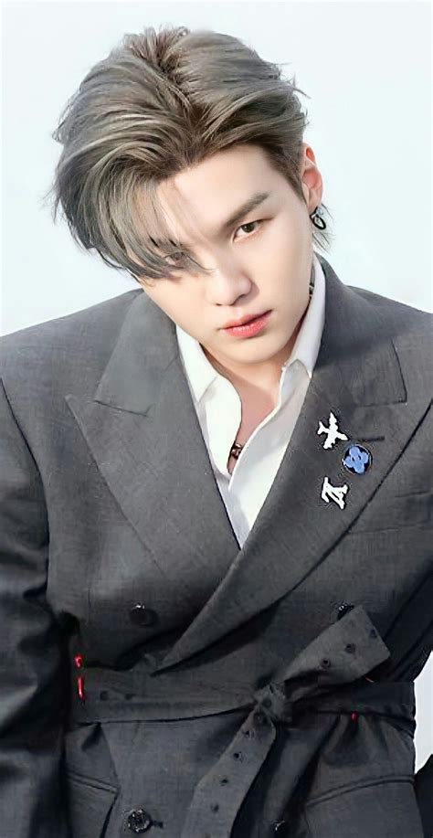 「suga Bts」おしゃれまとめの人気アイデア｜pinterest｜melly Melly ユンギ ミンユンギ シュガ