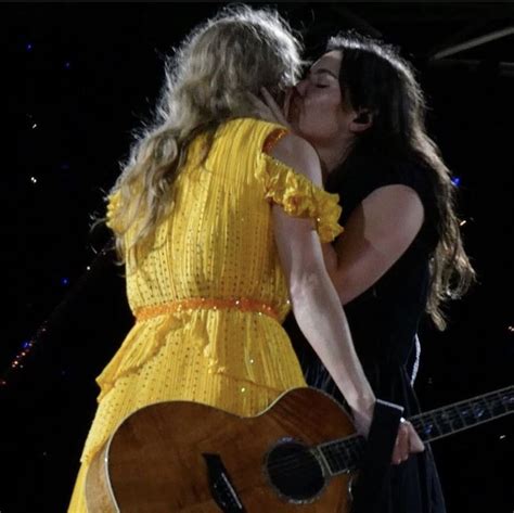 Gracie Abrams And Taylor Swift In 2023
