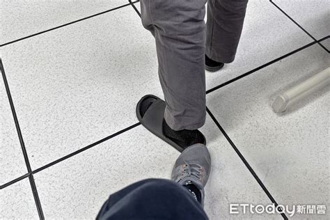 搭捷運不小心「踩她一腳」 男子被告傻眼！判拘罰1萬 Ettoday社會新聞 Ettoday新聞雲