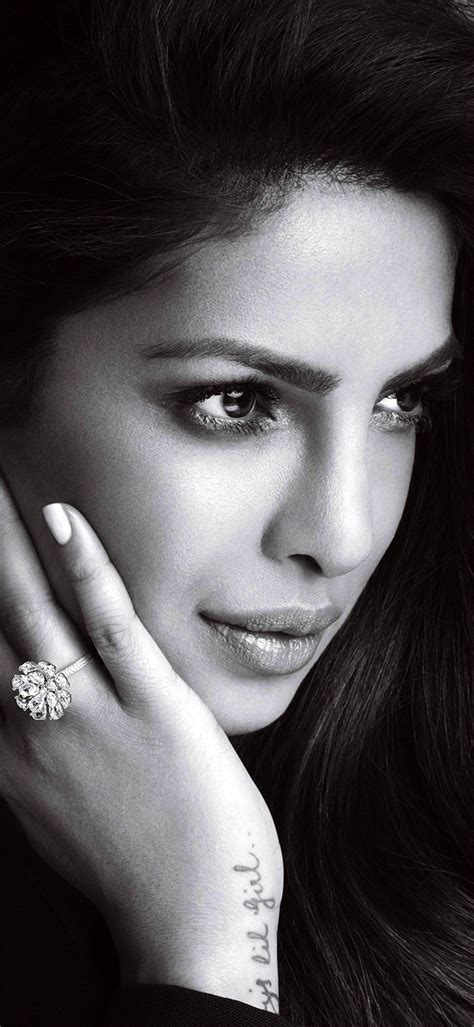 Priyanka Chopra Wallpapers 95 Images Wallpapercat