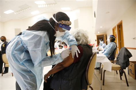States Increasingly Dumping CDC Recommendations In Giving Out Coronavirus Vaccines Analysis Finds