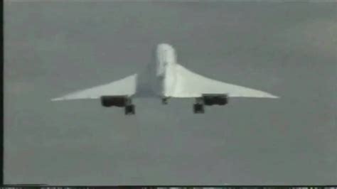 Supersonic Concorde Aircraft Crosswind Landing Causes Abort YouTube