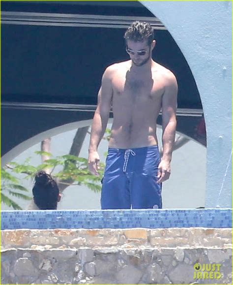 Chace Crawford And Girlfriend Rachelle Goulding Split Photo 3157184