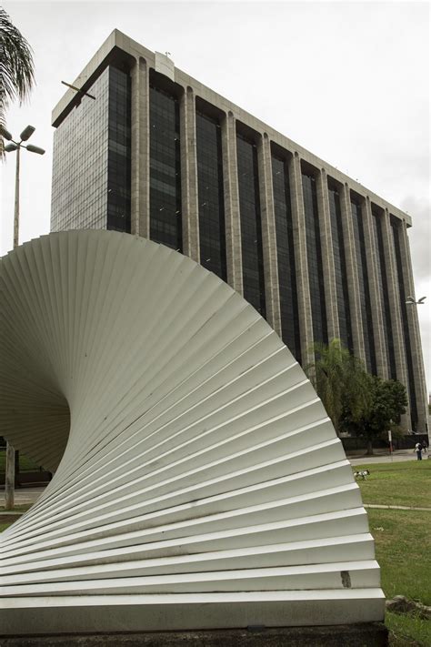 Servidores da Prefeitura do Rio terão reajuste anual de 5 35 Segunda