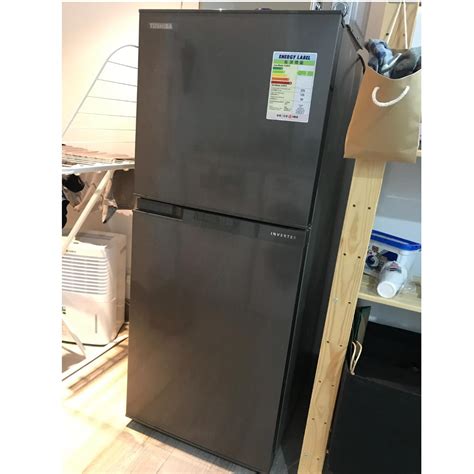 Toshiba 東芝 雙門變頻式環保雪櫃 192公升 Gr A25hs 家庭電器 廚房電器 雪櫃及冰櫃 Carousell