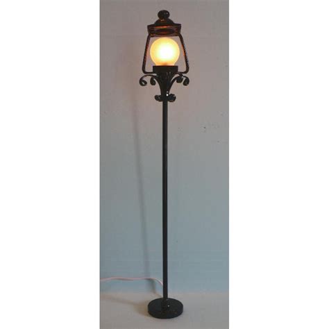 Round Globe Style Lamp Post Creative Reproductions 2 Scale Dollhouse