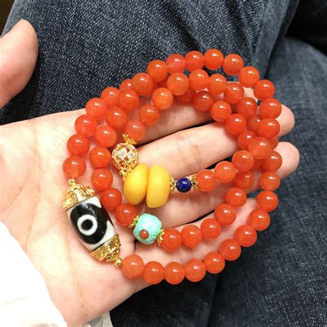 南红天眼寓意 一个眼睛的形状手链 天眼玛瑙的寓意 大山谷图库