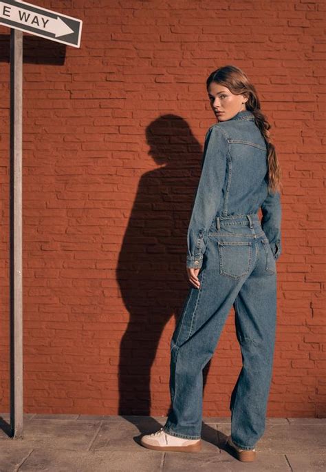 سرهمی جین زنانه استرادیواریوس کد 1415229 بانی استایل