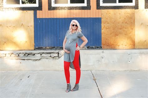 Preggo Leggings 75 Giveaway And Wiwt Link Up The Red Closet Diary