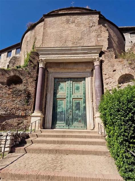 Italy 👑🔥ජූලියටි සීසර්ගෙ මාලිගාව කෞතුකාගාරය රොමය Youtube