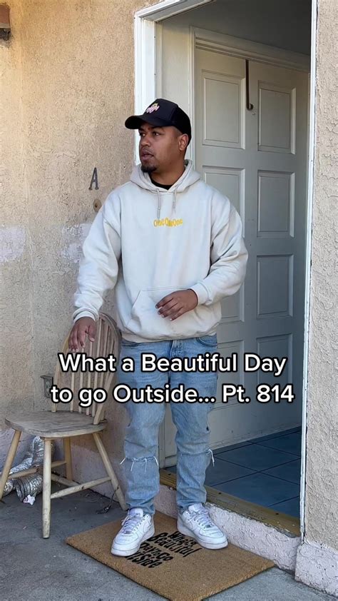 Lamont Holt On Tiktok R Paperearmate