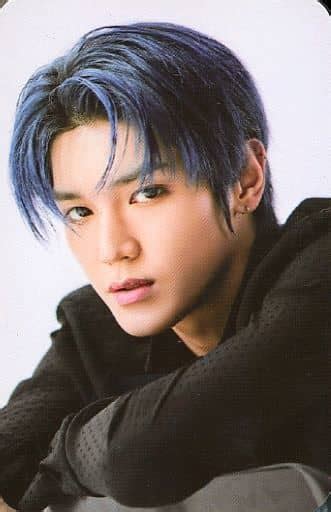 駿河屋 Nct 127テヨンtaeyong裏面黒・文字青「nct127 2021 Seasons Greetings Photo