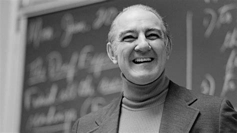 Robert Panara Signs Unusualverse